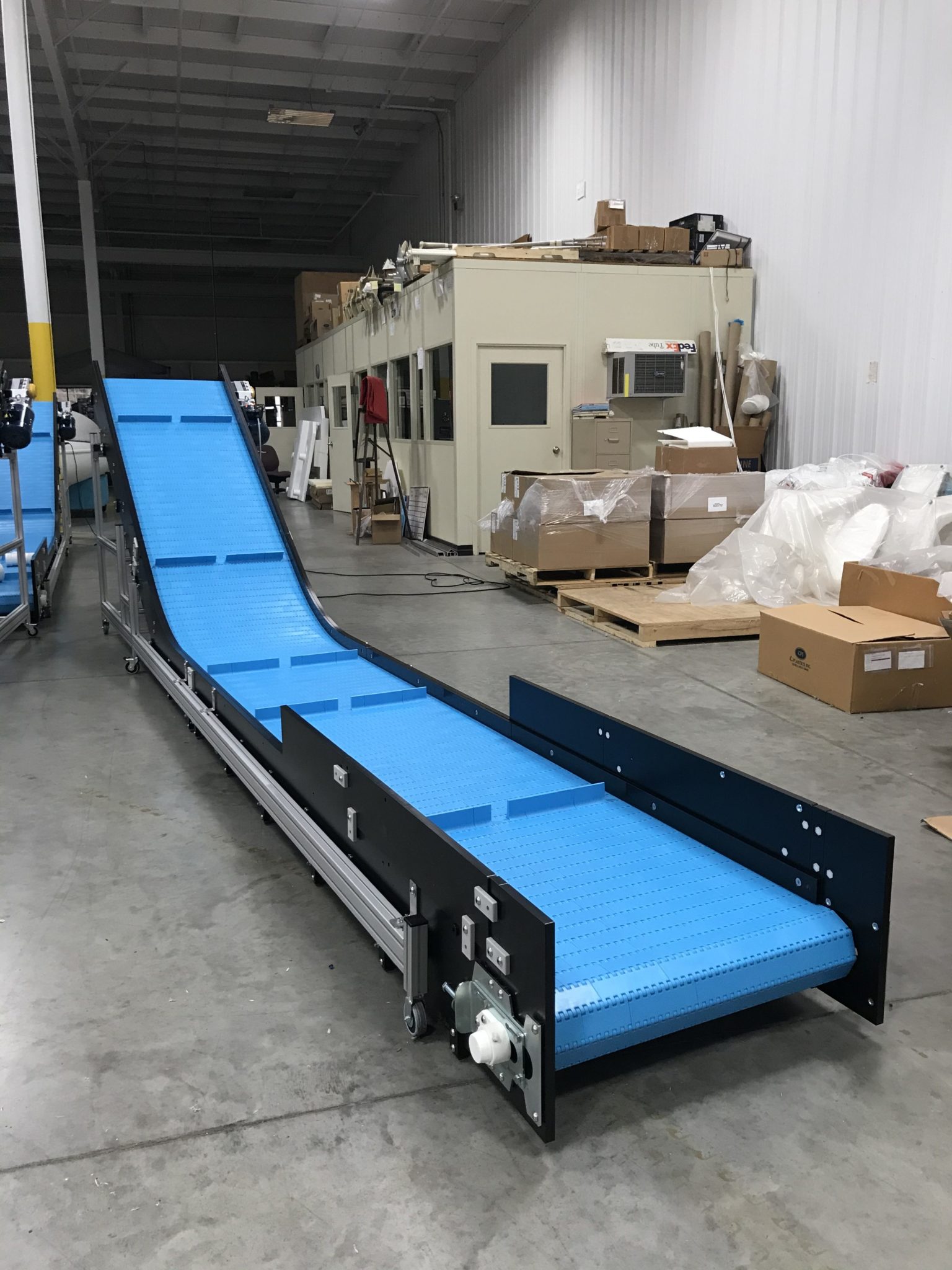 High-Impact Conveyor Developed for Heavy Plastic Parts